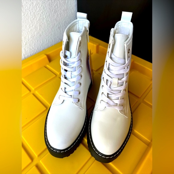 Hawkwell | Shoes | Nwot Hawkwell White Ankle Boots Size 65 | Poshmark